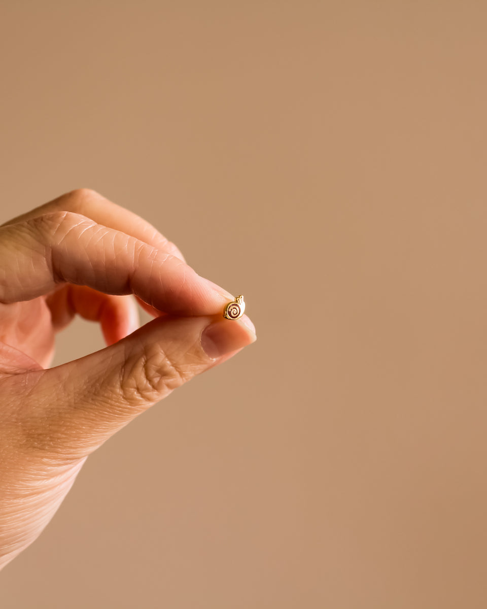 Snail Studs – HEMLEVA